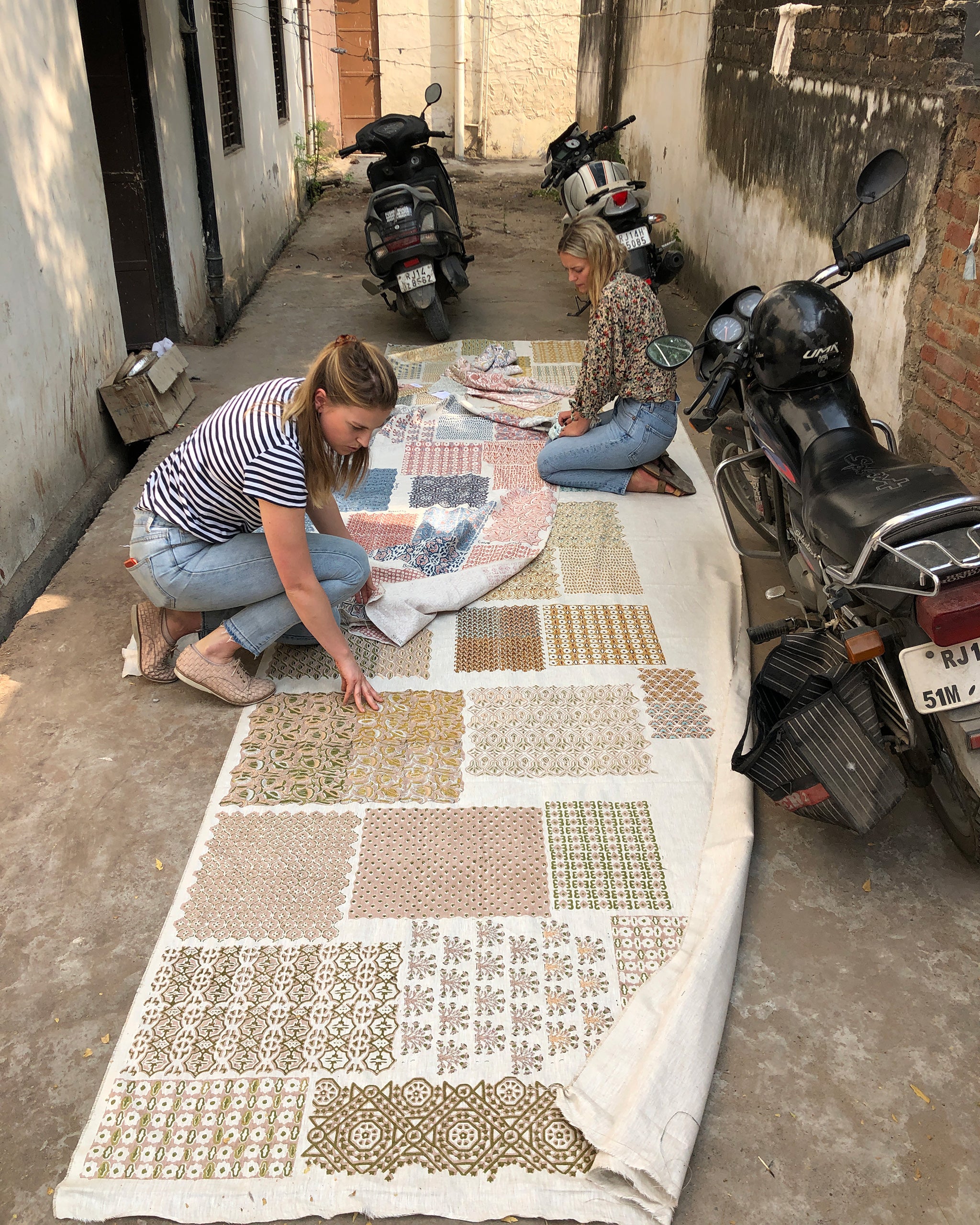 Hand Printed Fabrics, Cushions, Linen & More | Walter G